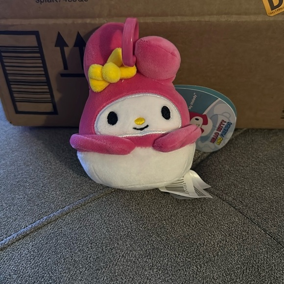 Squishmallows | Toys | Nwt My Melody Squishmallows 3 Clip Hello Kitty ...